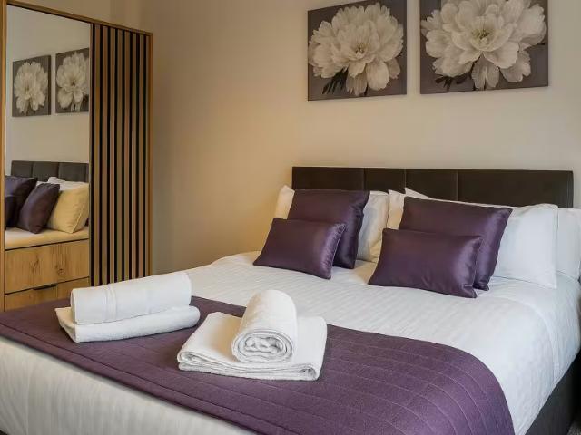 For Rent 3 Bedroom Apartment Huddersfield Huddersfield DLS96615721