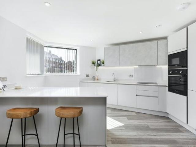 For Rent 3 Bedroom Apartment Harrow Harrow DLS73222578