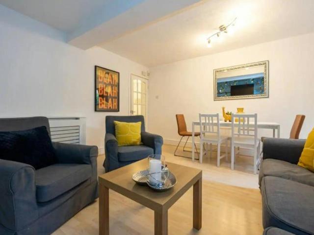 For Rent 3 Bedroom Apartment Liverpool Liverpool DS101587826