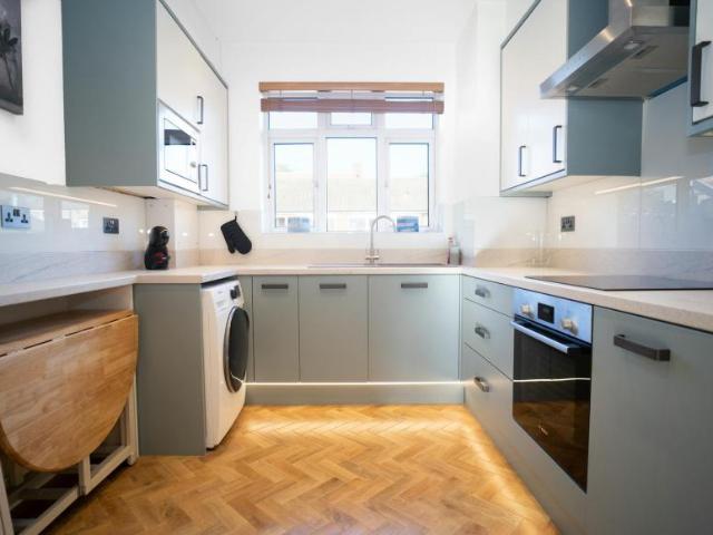 For Rent 3 Bedroom Apartment London London DLS89636117