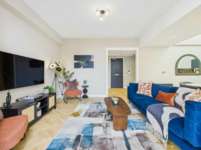 For Rent 3 Bedroom Apartment London London DS90033120