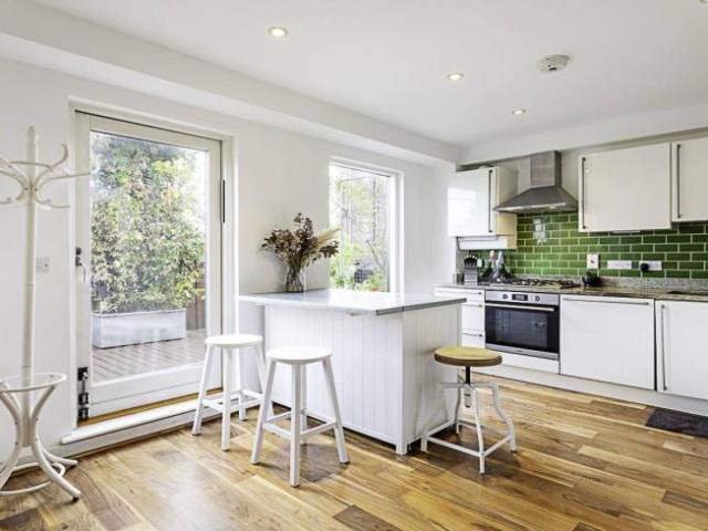For Rent 3 Bedroom Apartment London London DS95823008
