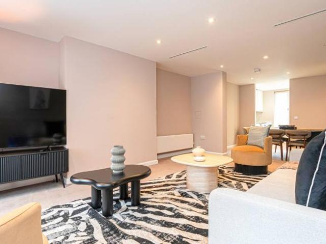 For Rent 3 Bedroom Apartment London London DS96179124
