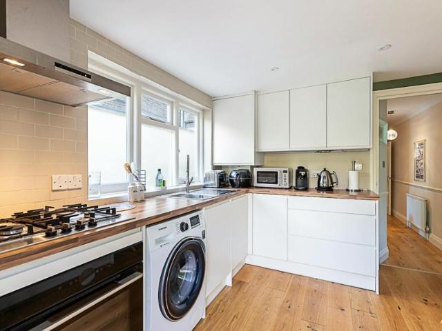 For Rent 3 Bedroom Apartment London London DS100944707
