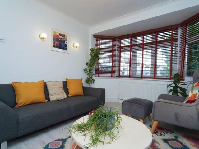For Rent 3 Bedroom Apartment London London DS101816291