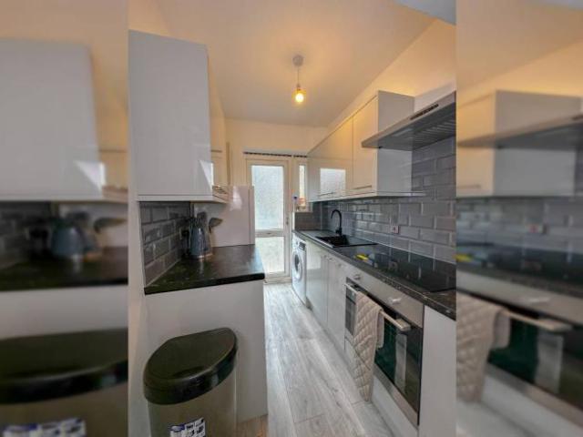 For Rent 3 Bedroom Apartment London London DS101819311