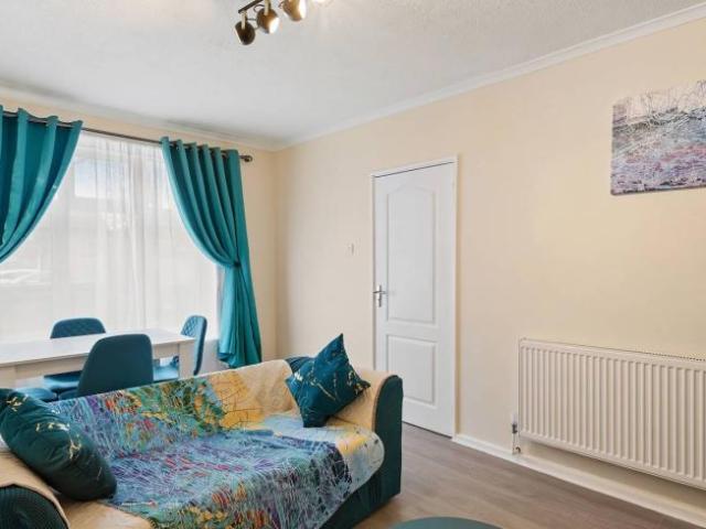 For Rent 3 Bedroom Apartment London London DS101837048