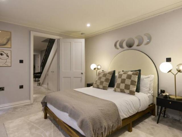 For Rent 3 Bedroom Apartment London London DS101847366