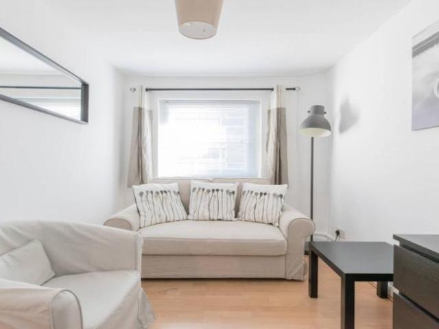 For Rent 3 Bedroom Apartment London London DS101848908
