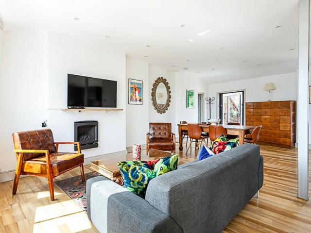 For Rent 3 Bedroom Apartment London London DS102854239