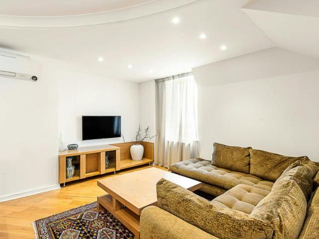 For Rent 3 Bedroom Apartment London London DS102884555