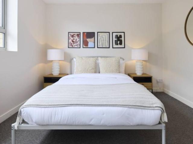 For Rent 3 Bedroom Apartment London London DS103094252