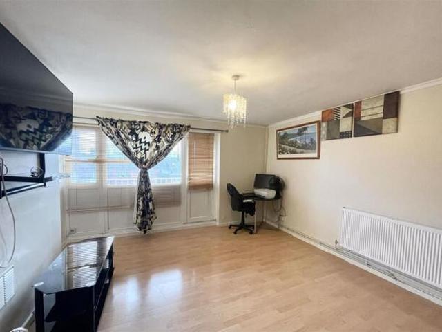 For Rent 3 Bedroom Apartment Londres Great London DS99964670