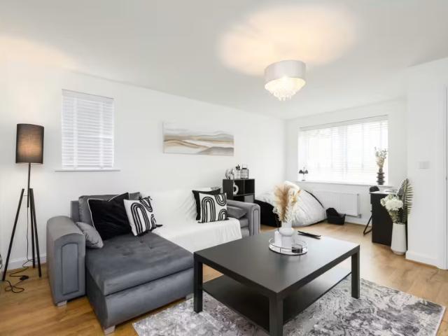 For Rent 3 Bedroom Apartment Sturry Sturry DS96554744