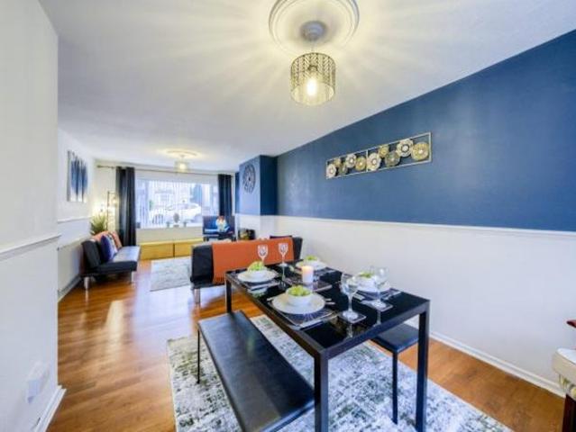 For Rent 3 Bedroom House Coventry Coventry DS65826224