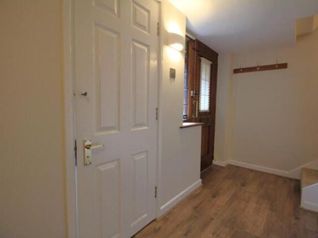 For Rent 3 Bedroom House Cheltenham Gloucestershire DS101415680