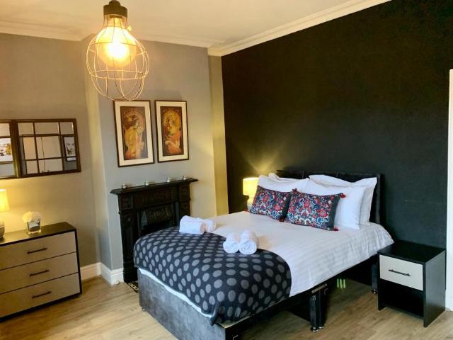 For Rent 3 Bedroom House Crewe Crewe DS94964401