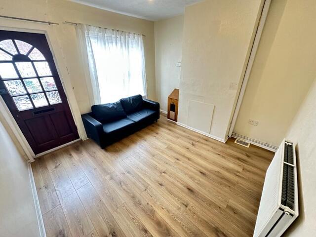 For Rent 3 Bedroom House Bedfordshire Bedfordshire DLS101938029