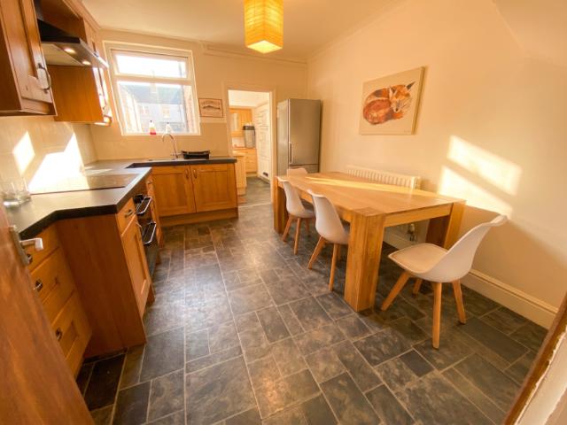 For Rent 3 Bedroom House Beeston East Midlands DLS102915046