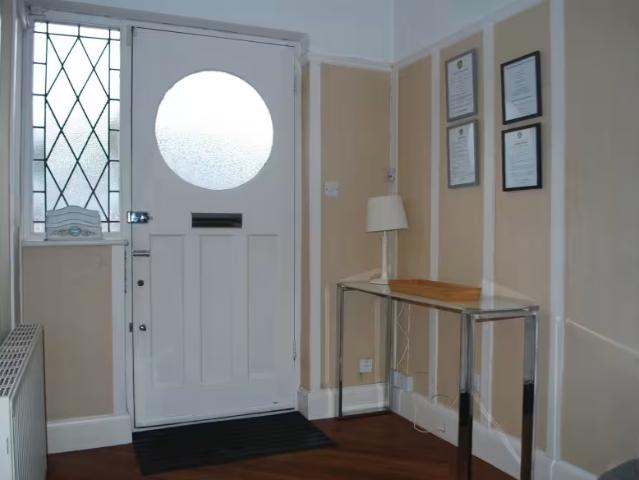 For Rent 3 Bedroom House Bromley Bromley DLS96790253