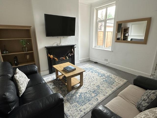 For Rent 3 Bedroom House Edgbaston West Midlands DLS100085955