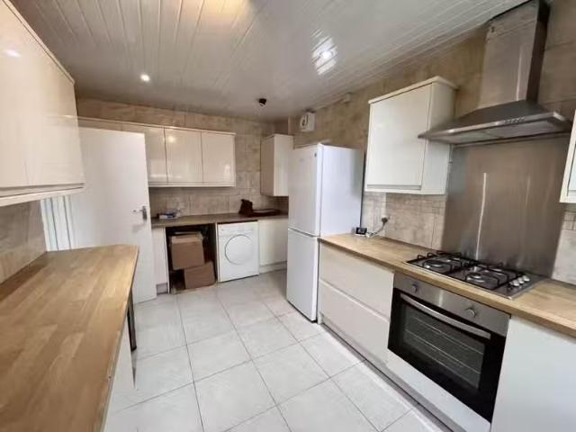 Unique 3 bedroom house for rent in Bath Road, Bournemouth, BH1