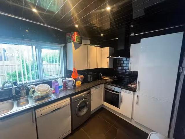 Unique 3 bedroom house for rent in Mersey Grove, BIRMINGHAM, B38