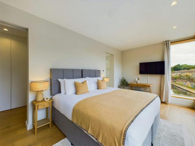 For Rent 3 Bedroom House London London DS81034341