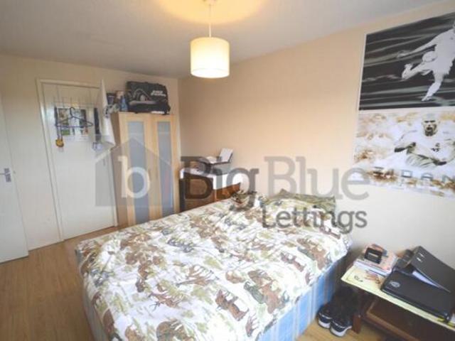 For Rent 3 Bedroom House Leeds West Yorkshire DLS100635770