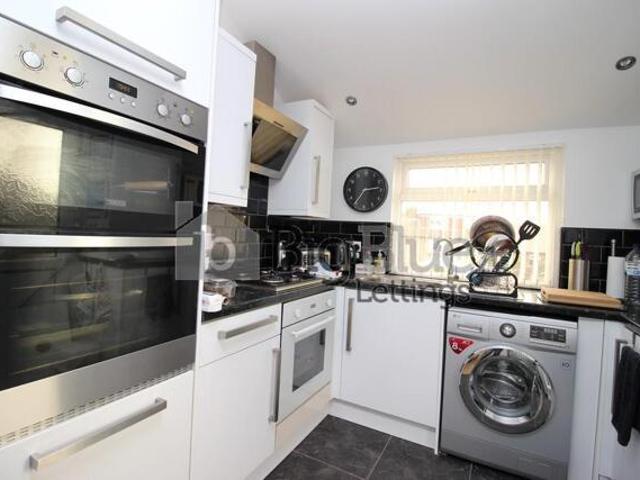 For Rent 3 Bedroom House Leeds West Yorkshire DLS99312121