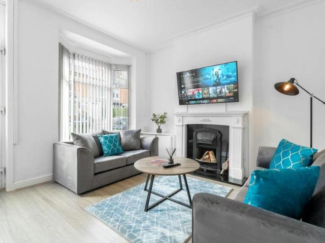 For Rent 3 Bedroom House Smethwick Smethwick DS91070778