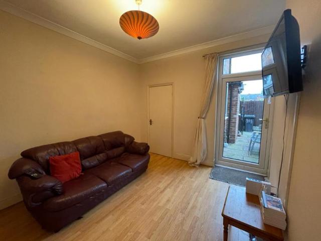 For Rent 3 Bedroom House Selly Oak West Midlands DS102700800