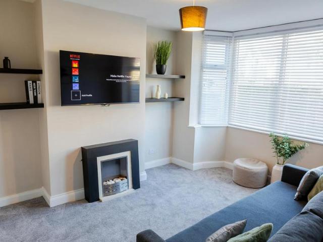 For Rent 3 Bedroom House Wolverhampton Wolverhampton DS99977426
