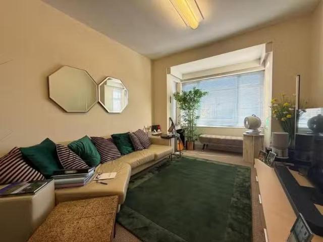 Deal! 3 bedroom maisonette for rent in Canford Cliffs, Poole.