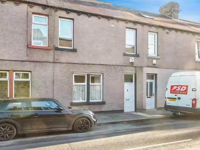 Just in! 3 bedroom Mid Terrace House to rent, Blackwell Road.