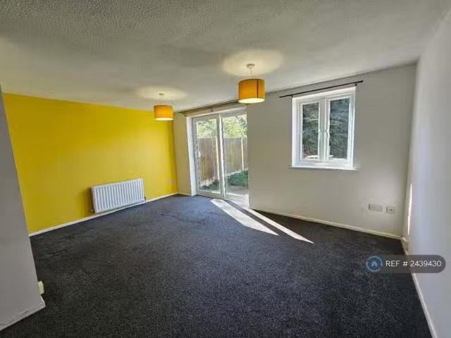 New 3 bedroom semi detached house for rent in Galena Way, Birm.