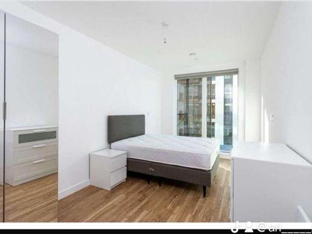 For Rent 3 Bedroom Shared Living/roommate Medway England DLS97419414