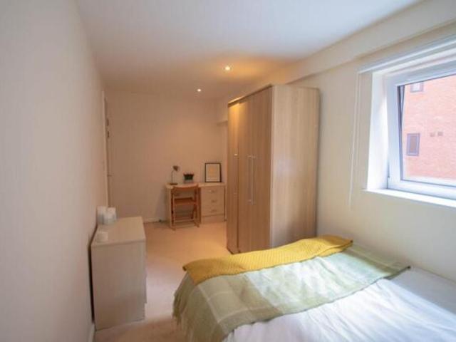For Rent 3 Bedroom Shared Living/roommate Newcastle Tyne Y Wear DLS101911772