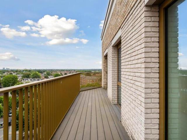 For Rent 3 Bedroom Shared Living/roommate Brentford Great London DS100949733
