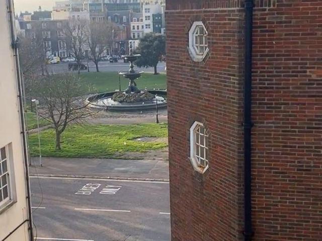 For Rent 3 Bedroom Shared Living/roommate Brighton And Hove England DLS97417638