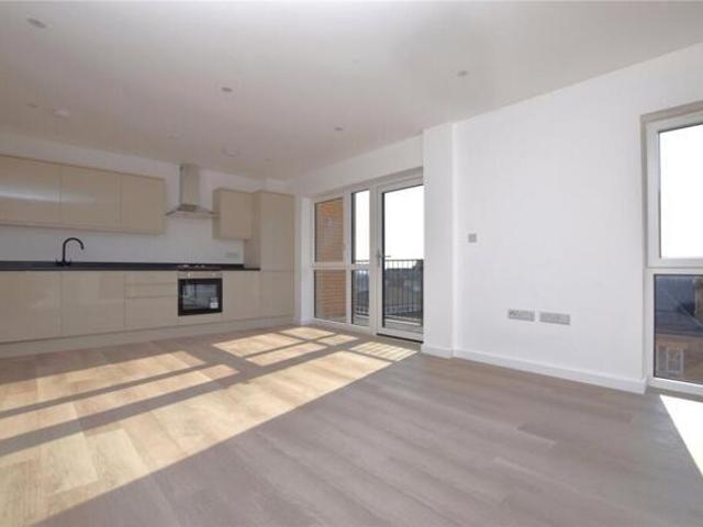 For Rent 3 Bedroom Shared Living/roommate Dagenham Great London DLS100061310
