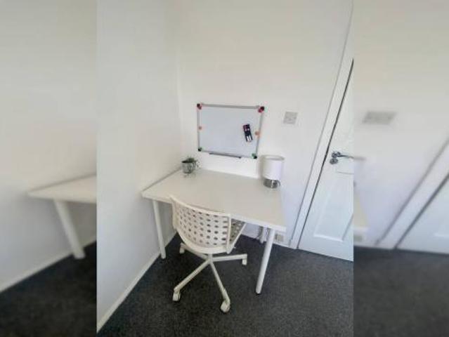 For Rent 3 Bedroom Shared Living/roommate Edinburgh Edinburgh DS69443338
