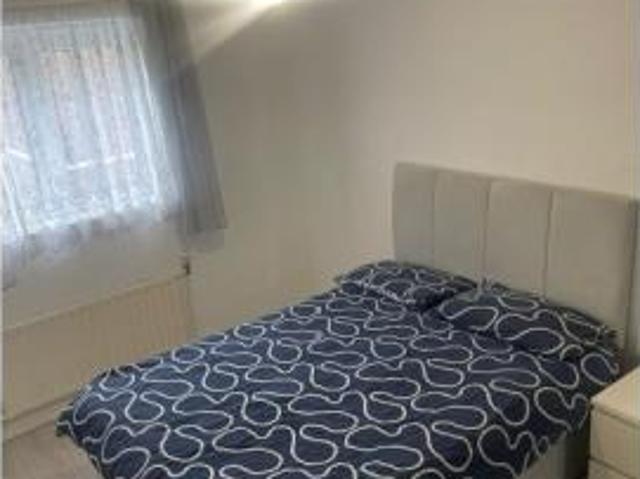 For Rent 3 Bedroom Shared Living/roommate London London DLS76500013