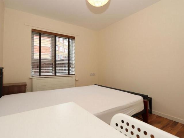 For Rent 3 Bedroom Shared Living/roommate London London DLS90560153