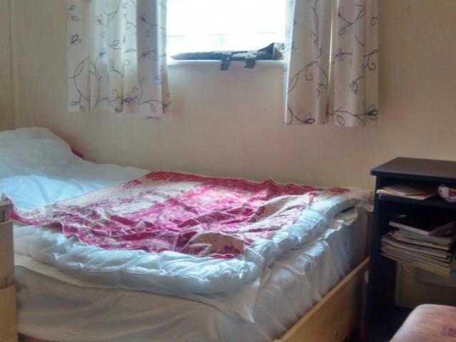 For Rent 3 Bedroom Shared Living/roommate London London DLS90562778
