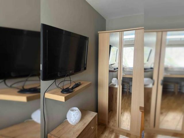 For Rent 3 Bedroom Shared Living/roommate London London DLS99939519