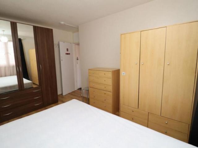 For Rent 3 Bedroom Shared Living/roommate London London DS90559512
