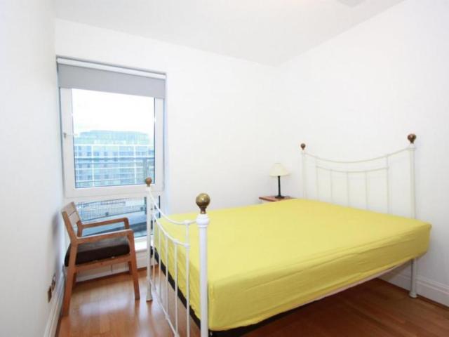 For Rent 3 Bedroom Shared Living/roommate London London DS90563332
