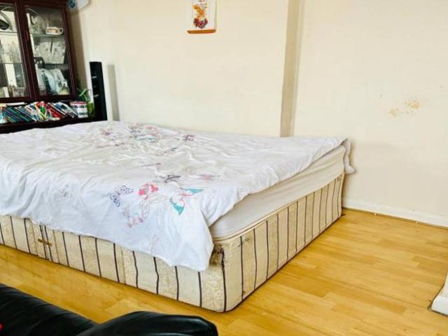For Rent 3 Bedroom Shared Living/roommate London London DS101845015