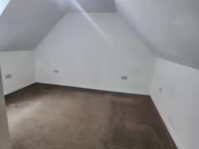 Cheap 3 BR Property to rent in 12 new Wynd Montrose